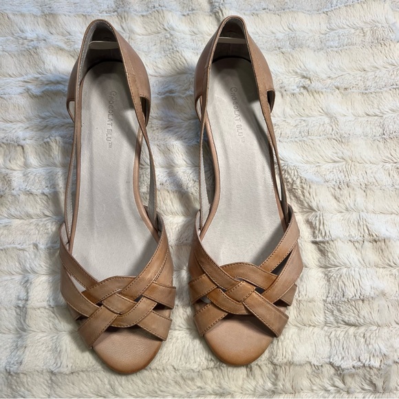Chocolat Blu | Shoes | Chocolat Blu Gilly Criss Cross Open Toe Womens ...